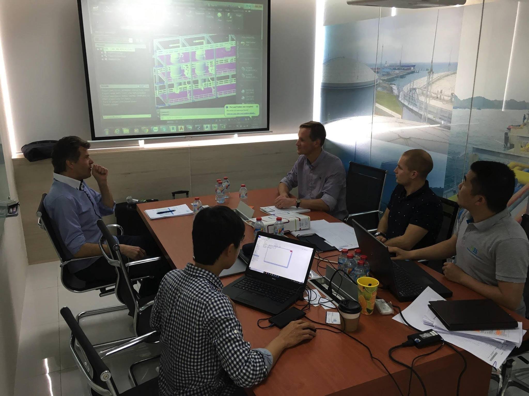 IntES Netherlands B.V provides services to Vicoma Engineering - IntES